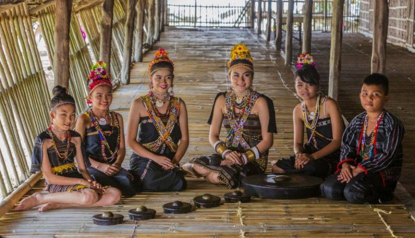 Kesabaran Raymond berbalas selepas 7 tahun... temui misteri puisi purba ...