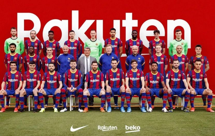 Barcelona terbitkan foto rasmi, isyarat tangan Pique curi tumpuan ...