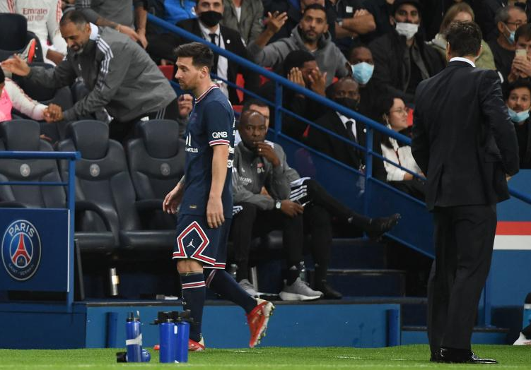 Baru dua perlawanan, Messi sudah naik tocang tunjuk perangai sebenar ...