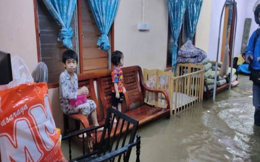 Air naik cecah 1 meter... Tiga PPS dibuka tempatkan mangsa banjir di ...