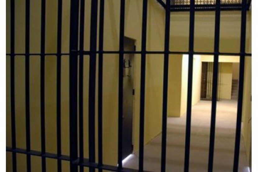 Kes kematian tahanan dalam lokap Balai Polis Pengkalan Chepa disiasat ...