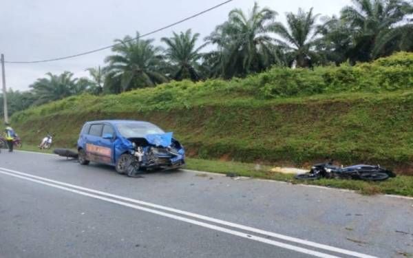 Penunggang motosikal maut dirempuh MPV hilang kawalan - Semasa | mStar