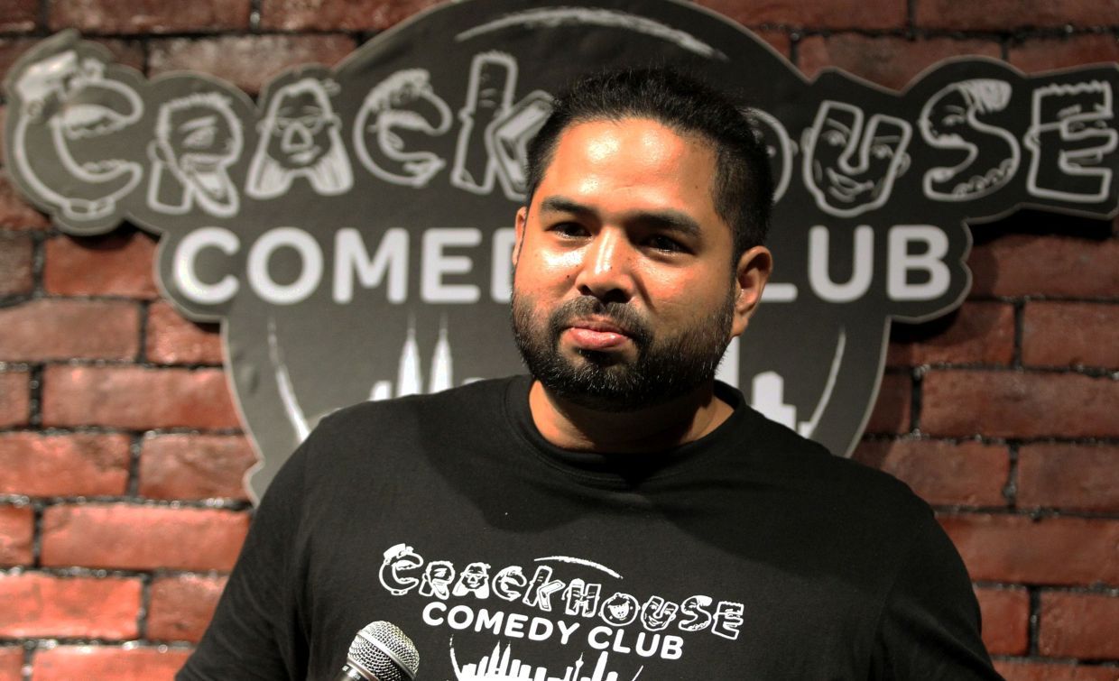 Pengasas ‘Crackhouse Comedy Club’ hadapi 3 pertuduhan, mengaku tak ...