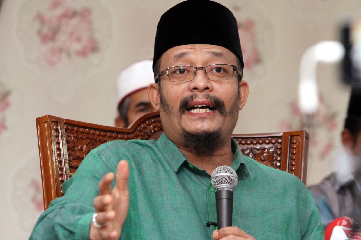 Ustaz Kazim tarik diri kerana tak mahu lawan abang sendiri, akui tak terlibat dengan mana-mana ...