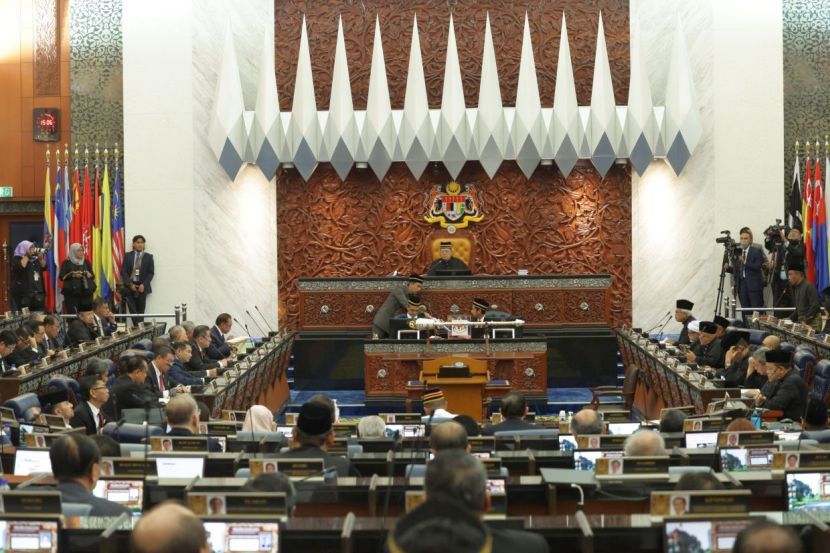 Hari kedua sidang Parlimen: Bajet Mini, rasuah fokus utama - Semasa | mStar