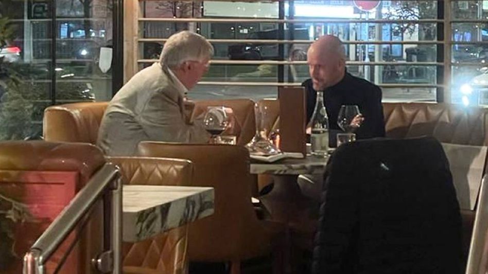Ten Hag lepak dengan dengan Sir Alex Ferguson di restoran, topik ...