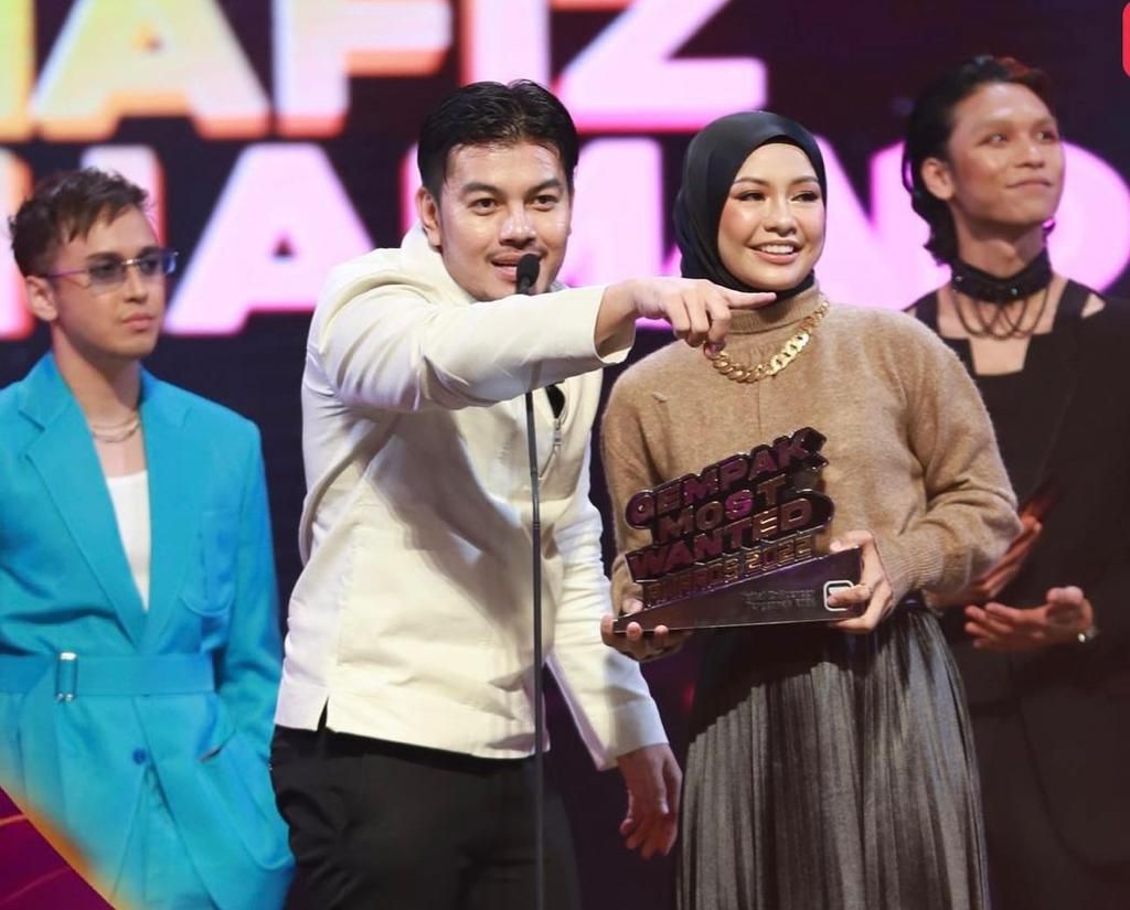 Instafamous Hafiz Mahamad bayar 70 staf bonus sebulan gaji termasuk sehari cuti - Hiburan | mStar