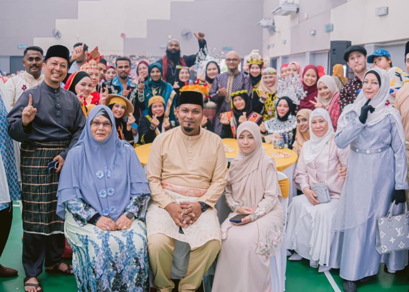 Aidilfitri bukan milik satu kaum, Islam agama universal... Rumah ...