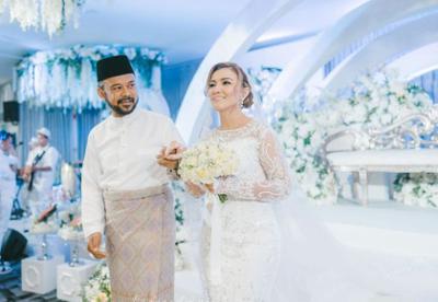 Cat Farish dan Shikin Maembong nikah 14 Julai - Hiburan | mStar