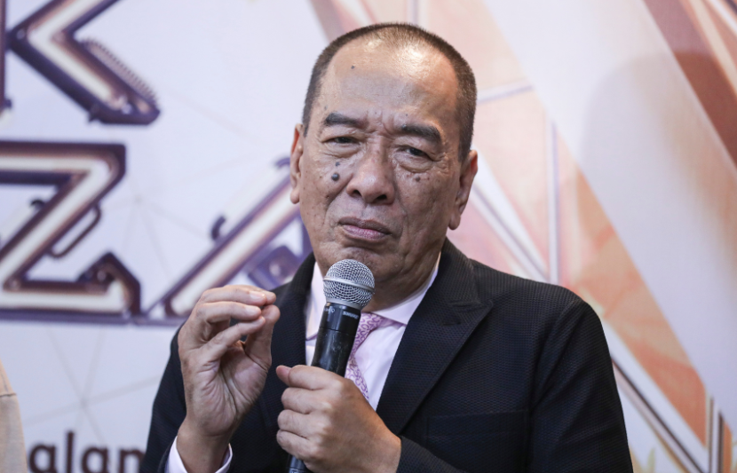 “Sudah menyanyi berapa puluh tahun?” – Tiada siapa mengeluh ketika ...