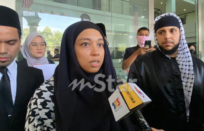 [V] Musa trauma, tercari-cari Mizz Nina selepas tiga minggu berjauhan... Alami cirit-birit, kuku ...