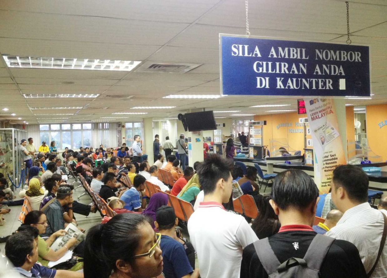 Jangan merungut, marah-marah lagi! PM janji servis di kaunter kerajaan ...