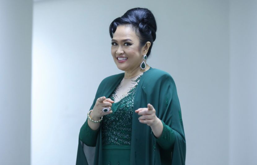 [V] 40 tahun bergelar penyanyi, Liza Aziz tak kecil hati dianggap ‘underrated’ - Hiburan | mStar