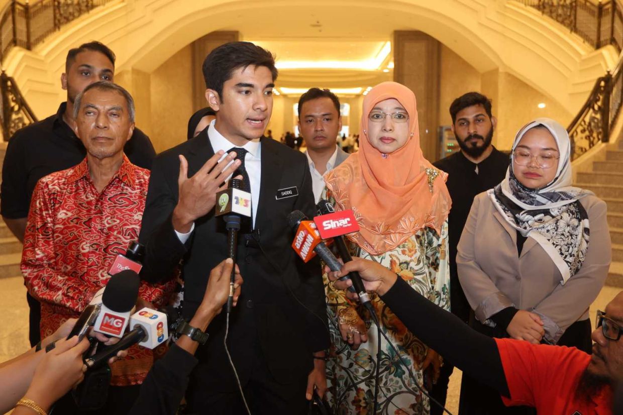 Esok sambung lagi... Keputusan kes Syed Saddiq bukan hari ini - Semasa | mStar