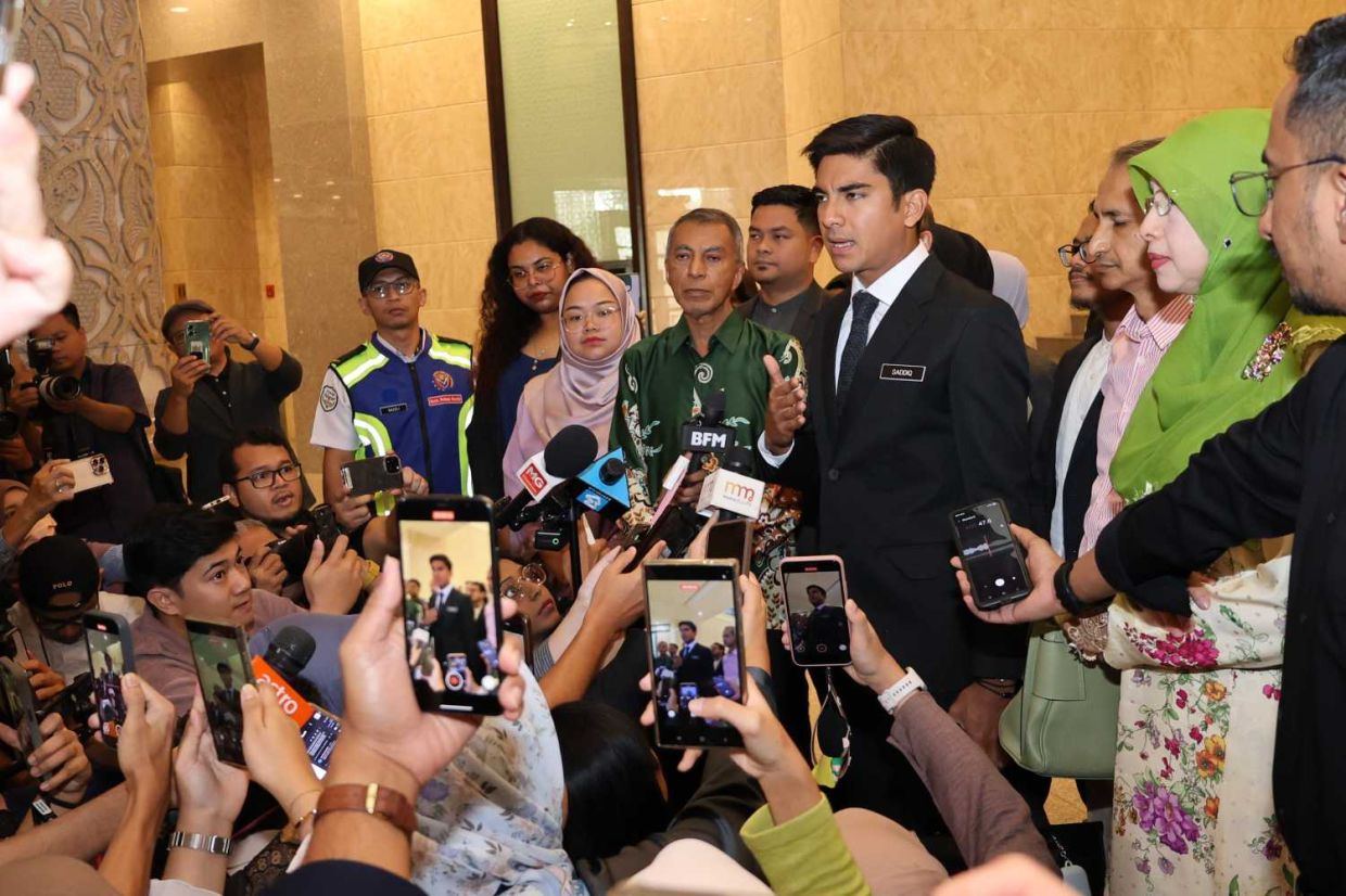 Syed Saddiq bebas, mahkamah ketepikan sabitan dan hukuman seleweng dana ...