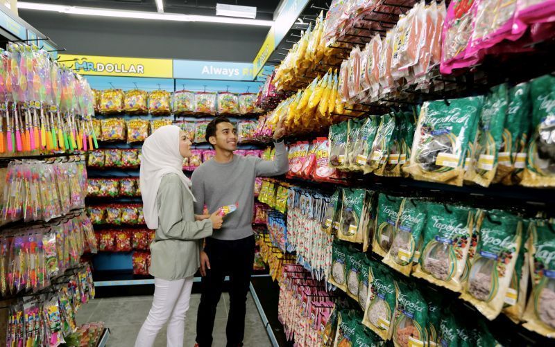 Biadab punya suami! Wanita geram tengok isteri dihina, dimarahi sebab ...